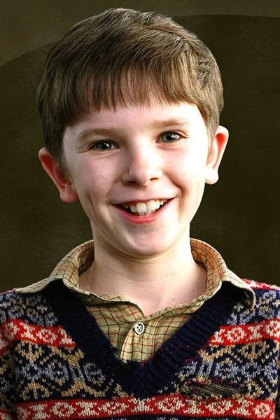 Charlie Bucket - Charlie and the Chocolate Factory Wiki
