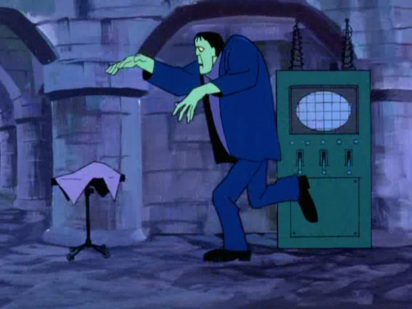 Image - Frankenstein's Monster running in Franken Castle.png ...
