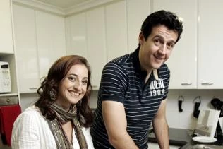 Image - 379599-sam-moran-and-wife-lyn-stuckey-at-home-in-sydney.jpg ...